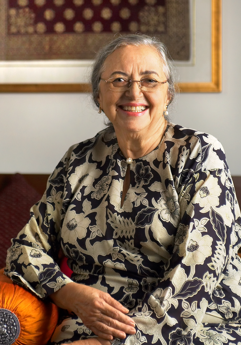 Azah Aziz, Tokoh Budayawan Melayu – Kini Hiasi Google Doodle Sempena ...