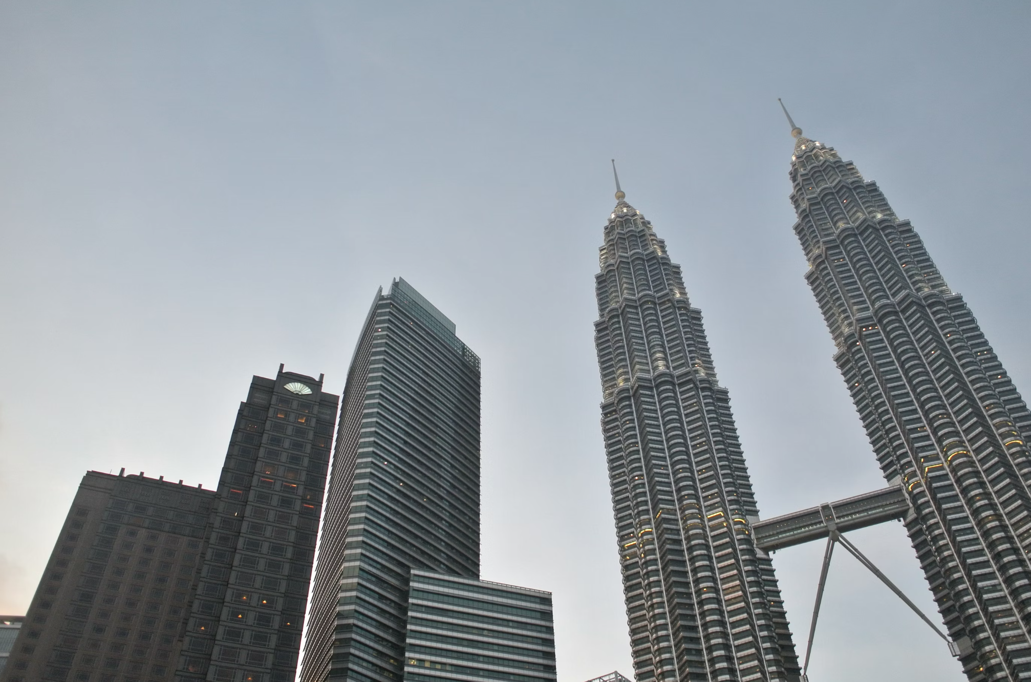 Paras Garis Kemiskinan Malaysia Kini Naik Kepada RM2,589 – DOSM – Rnggt