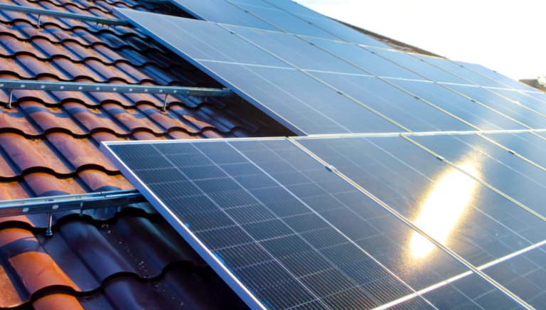 Kerajaan Perkenal Skim SolaRIS, Galak Pemasangan Solar Di Premis ...