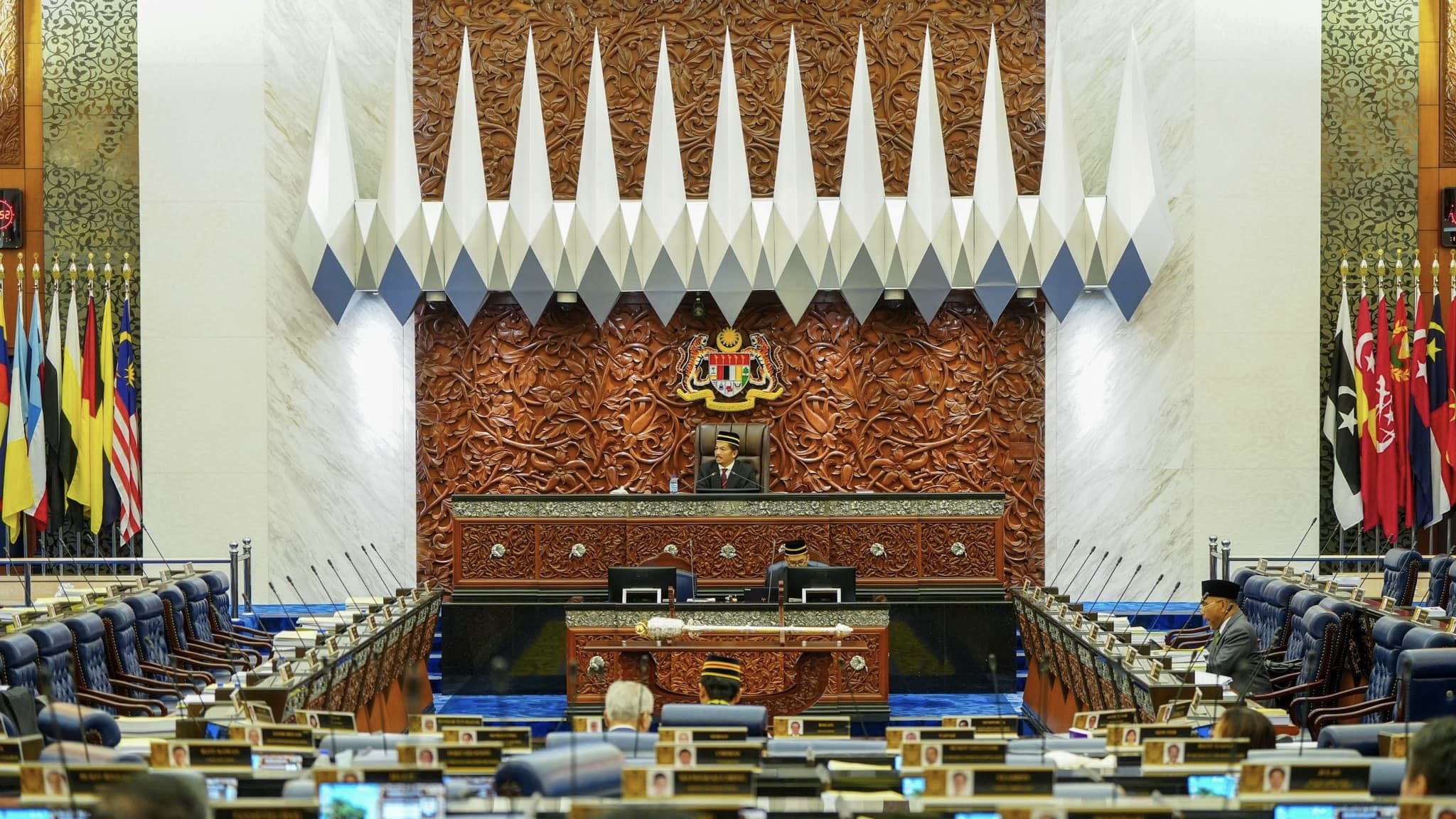 Dewan Rakyat Lulus Belanjawan 2025 – Raih Sokongan Majoriti – Rnggt