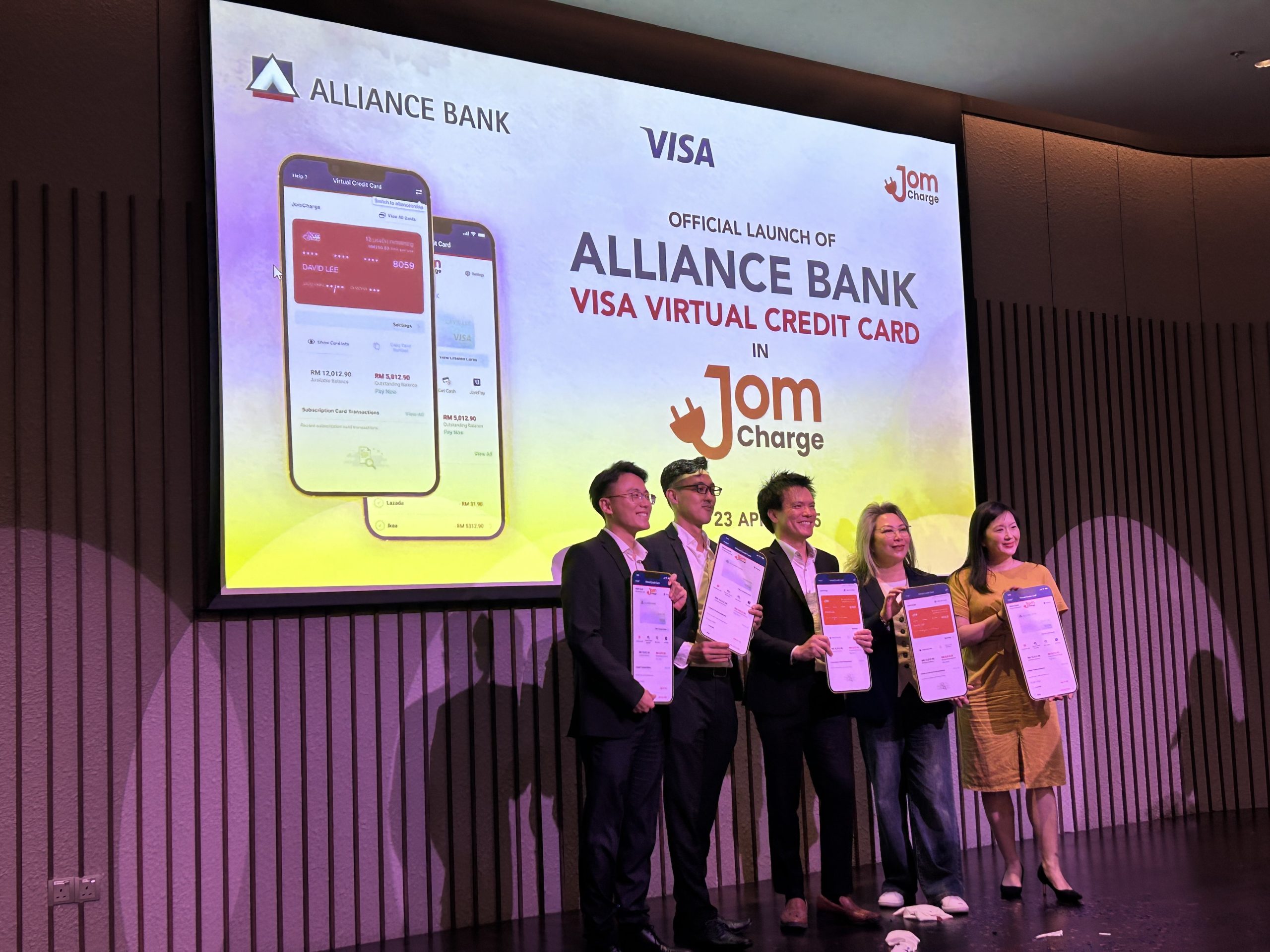 Pengguna EV Kini Boleh Bayar Guna Kad Kredit Maya Visa Alliance Bank ...